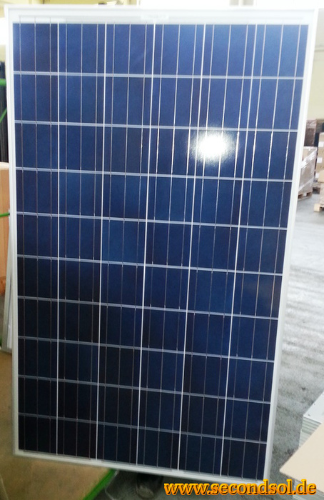 Solar Panel - Foxconn - FSM 240 D2C0 - 240Wp - Poly - Secondsol
