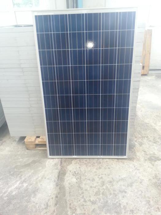Solar Panel - Hanwha SolarOne - SF220-30-1P240L - 240Wp - Poly - Secondsol